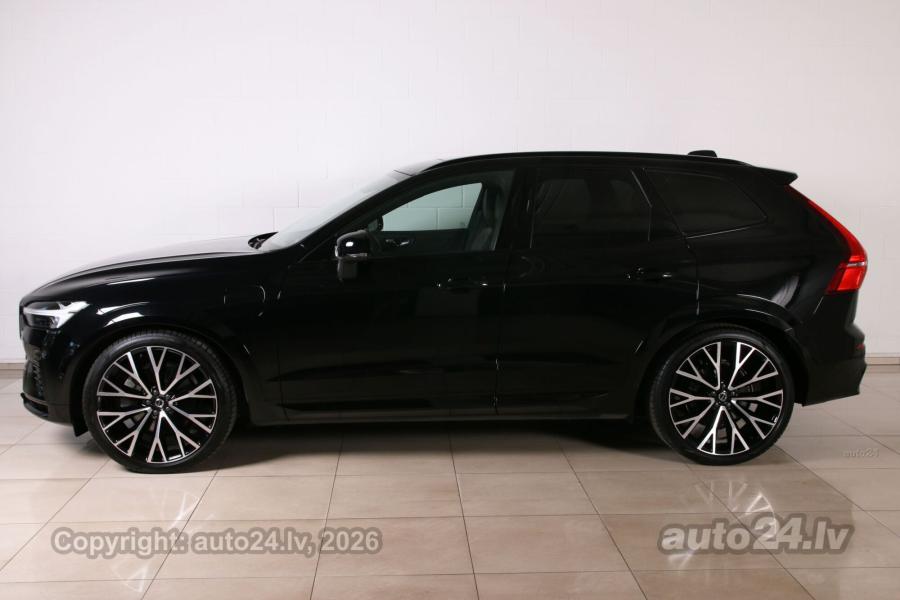 Melns Volvo XC60 2021 Pērnava, ar dzinēja tilpumu 2.00 L un nobraukumu 76 tūkst. km par 42990 €, foto 5 vietnē AUTOMOTO.COM.LV