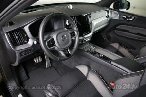 Melns Volvo XC60 2021 Pērnava, ar dzinēja tilpumu 2.00 L un nobraukumu 76 tūkst. km par 42990 €, foto 11 vietnē AUTOMOTO.COM.LV