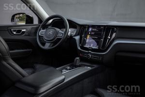 Black Volvo XC60 2021 in Jelgava, with an engine capacity of 2.00 L and mileage of 218 thousand km for 24000 €, photo 13 on AUTOMOTO.COM.LV