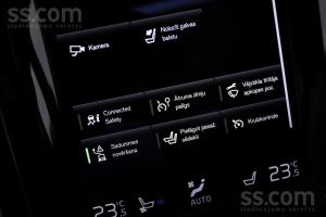 Black Volvo XC60 2021 in Jelgava, with an engine capacity of 2.00 L and mileage of 218 thousand km for 24000 €, photo 18 on AUTOMOTO.COM.LV