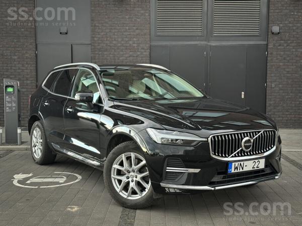 Black Volvo XC60 2021 in Riga, with an engine capacity of 2.00 L and mileage of 152 thousand km for 28200 €, photo 1 on AUTOMOTO.COM.LV