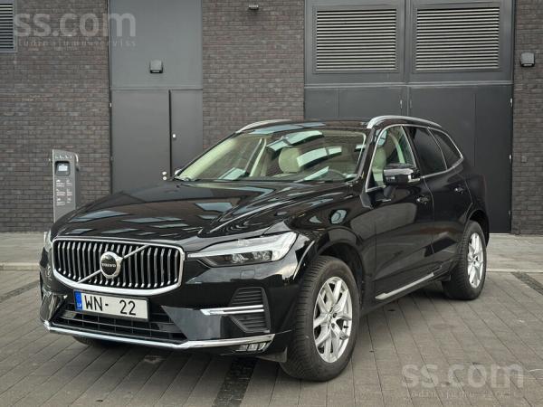 Black Volvo XC60 2021 in Riga, with an engine capacity of 2.00 L and mileage of 152 thousand km for 28200 €, photo 3 on AUTOMOTO.COM.LV