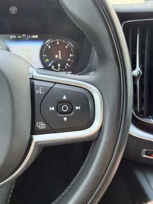 Melns Volvo XC60 2021 Kauņa, ar dzinēja tilpumu 1.97 L un nobraukumu 188 tūkst. km par 22990 €, foto 15 vietnē AUTOMOTO.COM.LV