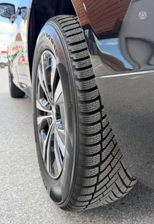 Melns Volvo XC60 2021 Kauņa, ar dzinēja tilpumu 1.97 L un nobraukumu 188 tūkst. km par 22990 €, foto 38 vietnē AUTOMOTO.COM.LV