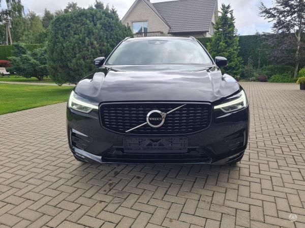 Volvo XC60 2021 in Raseiniai on AUTOMOTO.COM.LV Black Volvo XC60 2021 in Raseiniai, with an engine capacity of 2.00 L and mileage of 162 thousand km for 27400 €, photo 4 on AUTOMOTO.COM.LV