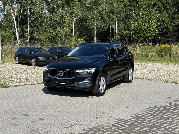 Black Volvo XC60 2021 in Vilnius, with an engine capacity of 2.00 L and mileage of 116 thousand km for 27500 €, photo 3 on AUTOMOTO.COM.LV