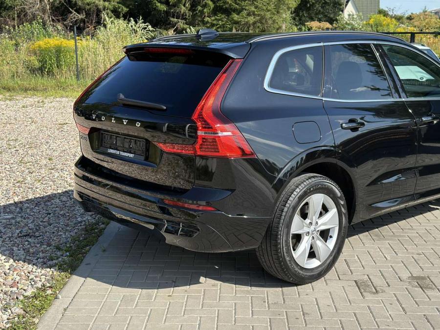 Black Volvo XC60 2021 in Vilnius, with an engine capacity of 2.00 L and mileage of 116 thousand km for 27500 €, photo 11 on AUTOMOTO.COM.LV