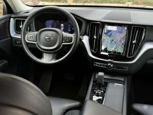 Black Volvo XC60 2021 in Vilnius, with an engine capacity of 2.00 L and mileage of 116 thousand km for 27500 €, photo 22 on AUTOMOTO.COM.LV