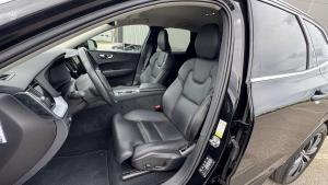 Melns Volvo XC60 2021 Viļņa, ar dzinēja tilpumu 1.97 L un nobraukumu 78 tūkst. km par 26000 €, foto 11 vietnē AUTOMOTO.COM.LV