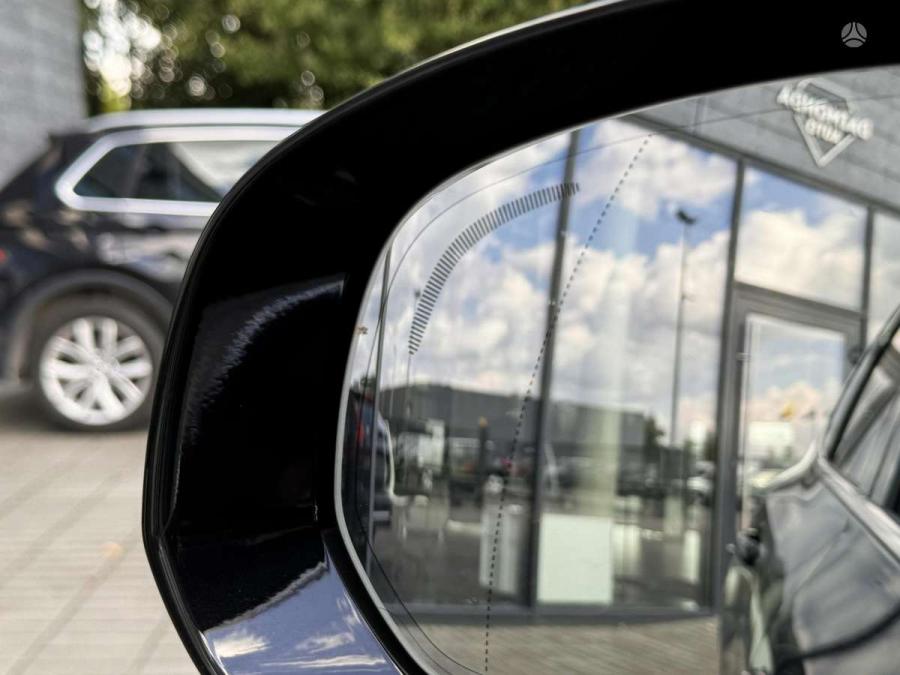 Melns Volvo XC60 2021 Kauņa, ar dzinēja tilpumu 1.97 L un nobraukumu 187 tūkst. km par 23900 €, foto 7 vietnē AUTOMOTO.COM.LV