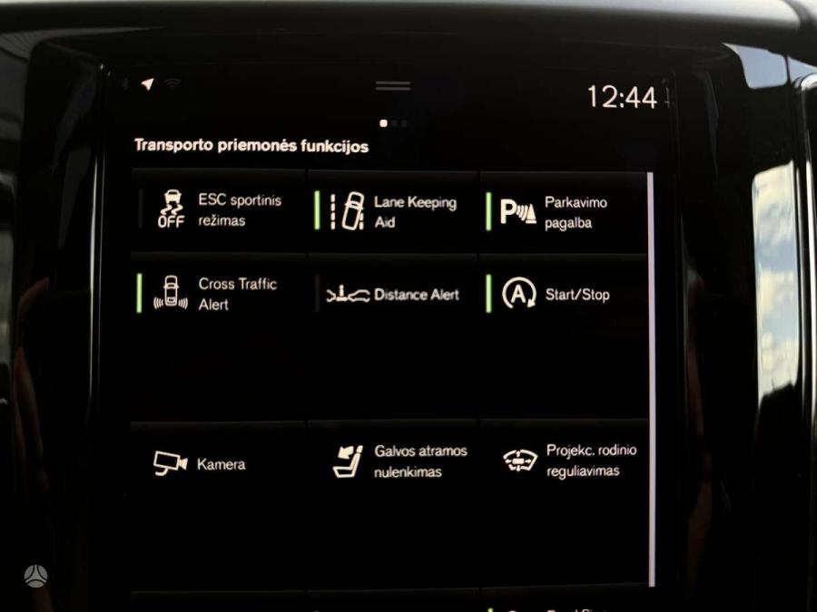 Melns Volvo XC60 2021 Kauņa, ar dzinēja tilpumu 1.97 L un nobraukumu 187 tūkst. km par 23900 €, foto 15 vietnē AUTOMOTO.COM.LV