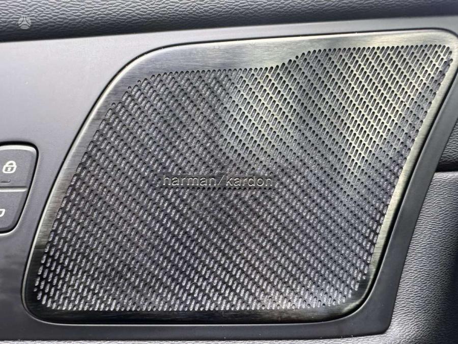 Melns Volvo XC60 2021 Kauņa, ar dzinēja tilpumu 1.97 L un nobraukumu 187 tūkst. km par 23900 €, foto 18 vietnē AUTOMOTO.COM.LV