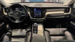 Black Volvo XC60 2021 in Riga, with an engine capacity of 2.00 L and mileage of 101 thousand km for 30490 €, photo 11 on AUTOMOTO.COM.LV