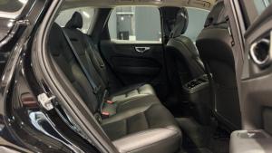Black Volvo XC60 2021 in Riga, with an engine capacity of 2.00 L and mileage of 101 thousand km for 30490 €, photo 22 on AUTOMOTO.COM.LV