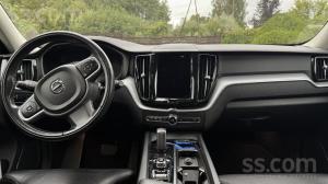 Melns Volvo XC60 2021 Jelgava, ar dzinēja tilpumu 2.00 L un nobraukumu 247 tūkst. km par 22650 €, foto 1 vietnē AUTOMOTO.COM.LV