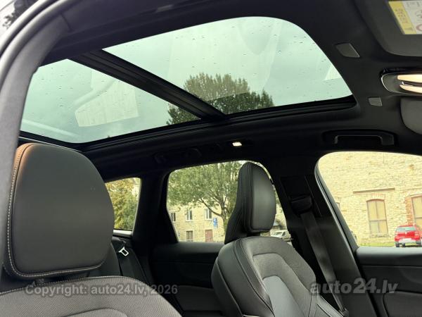 Volvo XC60 2021 Tallina vietnē Melns Volvo XC60 2021 Tallina, ar dzinēja tilpumu 2.00 L un nobraukumu 69 tūkst. km par 35000 €, foto 8 vietnē AUTOMOTO.COM.LV