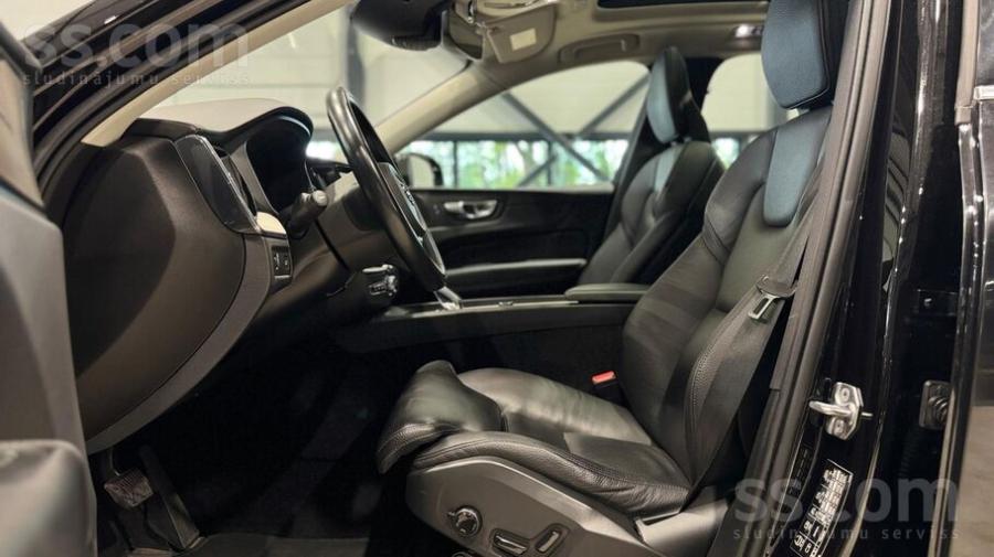 Melns Volvo XC60 2021 Rīga, ar dzinēja tilpumu 2.00 L un nobraukumu 101 tūkst. km par 30490 €, foto 9 vietnē AUTOMOTO.COM.LV
