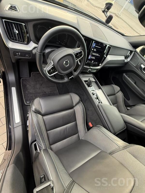 Melns Volvo XC60 2021 Rīga, ar dzinēja tilpumu 2.00 L un nobraukumu 105 tūkst. km par 33000 €, foto 9 vietnē AUTOMOTO.COM.LV