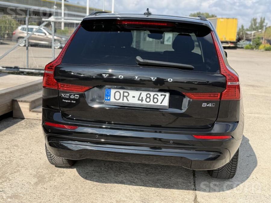 Melns Volvo XC60 2021 Rīga, ar dzinēja tilpumu 2.00 L un nobraukumu 218 tūkst. km par 23990 €, foto 18 vietnē AUTOMOTO.COM.LV