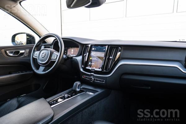 Melns Volvo XC60 2022 Rīga, ar dzinēja tilpumu 2.00 L un nobraukumu 64 tūkst. km par 33000 €, foto 10 vietnē AUTOMOTO.COM.LV