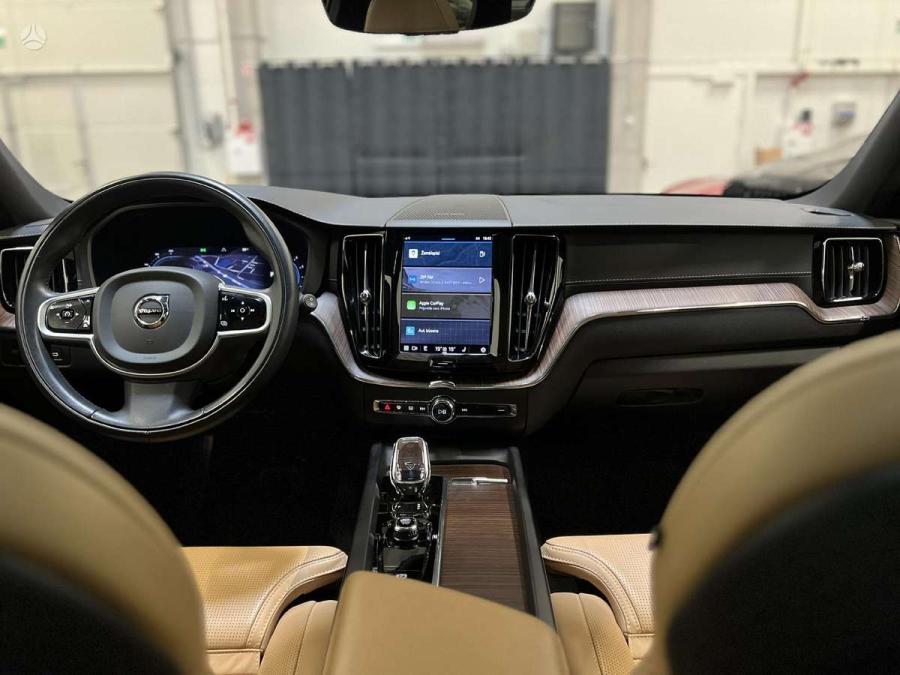 Melns Volvo XC60 2022 Viļņa, ar dzinēja tilpumu 1.97 L un nobraukumu 34 tūkst. km par 36000 €, foto 20 vietnē AUTOMOTO.COM.LV