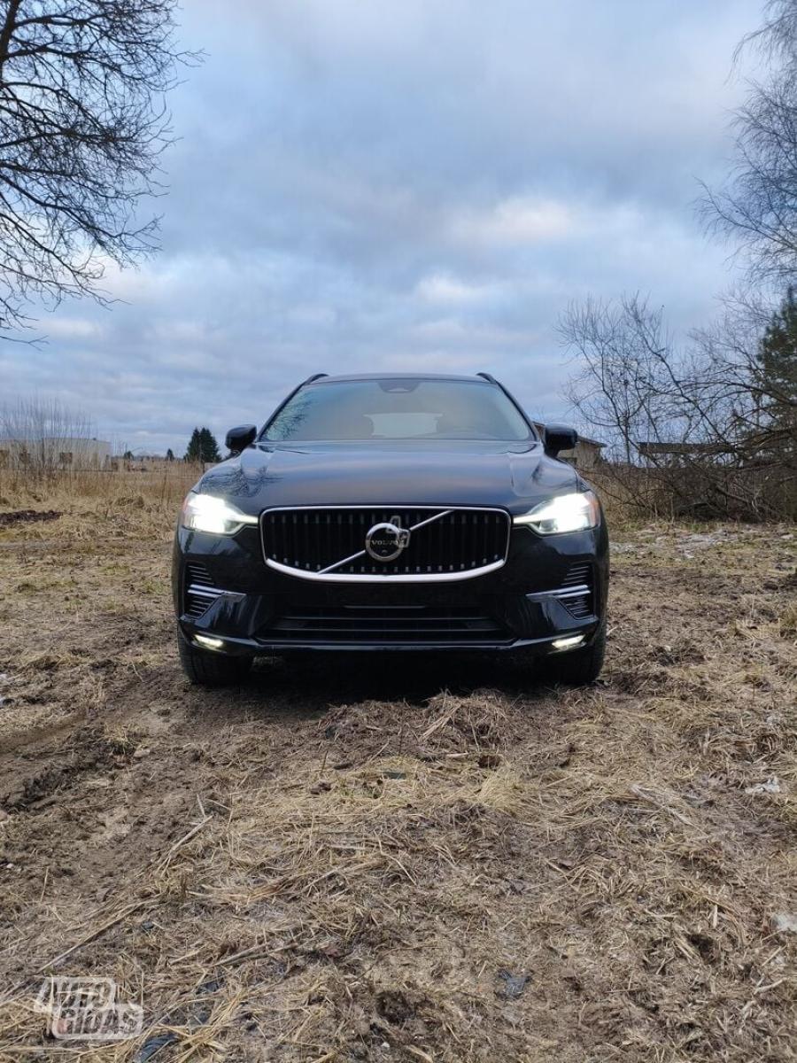 Melns Volvo XC60 2022 Mažeikiai, ar dzinēja tilpumu 2.00 L un nobraukumu 79 tūkst. km par 26900 €, foto 4 vietnē AUTOMOTO.COM.LV