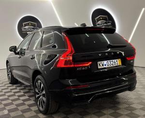 Black Volvo XC60 2022 in Marijampole, with an engine capacity of 1.97 L and mileage of 191 thousand km for 29999 €, photo 29 on AUTOMOTO.COM.LV