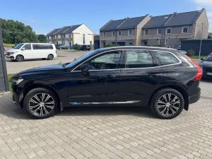 Melns Volvo XC60 2022 Klaipėda, ar dzinēja tilpumu 1.97 L un nobraukumu 67 tūkst. km par 35900 €, foto 3 vietnē AUTOMOTO.COM.LV