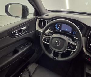 Melns Volvo XC60 2022 Marijampole, ar dzinēja tilpumu 1.97 L un nobraukumu 96 tūkst. km par 31500 €, foto 21 vietnē AUTOMOTO.COM.LV