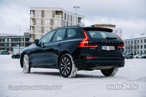 Melns Volvo XC60 2022 Tallina, ar dzinēja tilpumu 2.00 L un nobraukumu 36 tūkst. km par 46996 €, foto 2 vietnē AUTOMOTO.COM.LV
