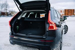 Melns Volvo XC60 2022 Tallina, ar dzinēja tilpumu 2.00 L un nobraukumu 36 tūkst. km par 46996 €, foto 5 vietnē AUTOMOTO.COM.LV