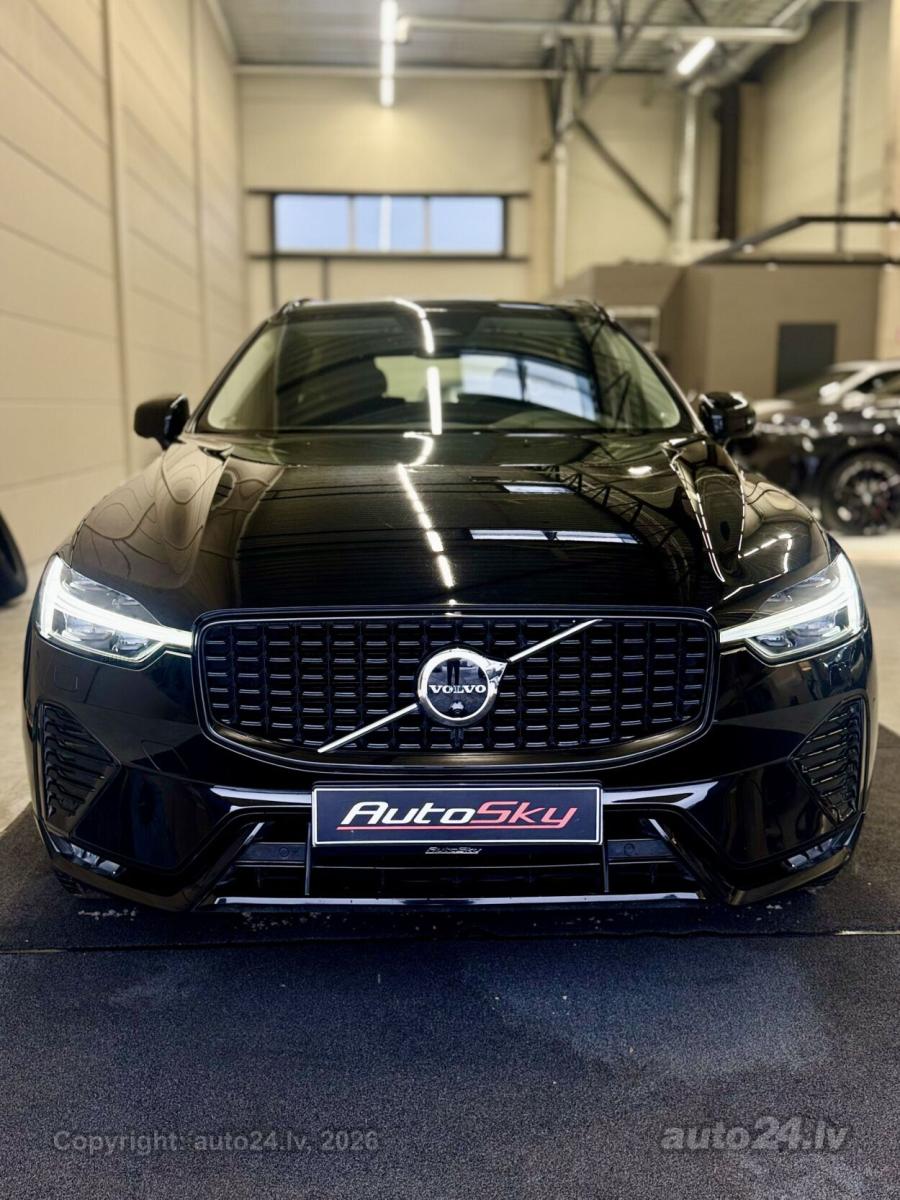 Black Volvo XC60 2022 in Tallinn, with an engine capacity of 2.00 L and mileage of 39 thousand km for 46900 €, photo 2 on AUTOMOTO.COM.LV