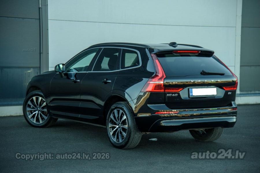 Black Volvo XC60 2022 in Tallinn, with an engine capacity of 2.00 L and mileage of 94 thousand km for 31500 €, photo 3 on AUTOMOTO.COM.LV