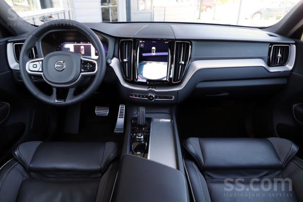 Melns Volvo XC60 2022 Tukums, ar dzinēja tilpumu 2.00 L un nobraukumu 214 tūkst. km par 24900 €, foto 7 vietnē AUTOMOTO.COM.LV
