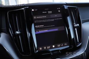 Melns Volvo XC60 2022 Tukums, ar dzinēja tilpumu 2.00 L un nobraukumu 214 tūkst. km par 24900 €, foto 16 vietnē AUTOMOTO.COM.LV