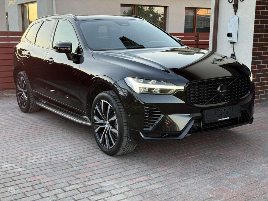 Melns Volvo XC60 2022 Šauļi, ar dzinēja tilpumu 1.97 L un nobraukumu 206 tūkst. km par 30900 €, foto 4 vietnē AUTOMOTO.COM.LV