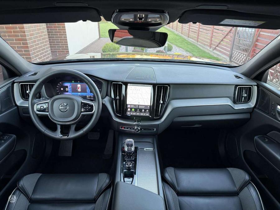 Melns Volvo XC60 2022 Šauļi, ar dzinēja tilpumu 1.97 L un nobraukumu 206 tūkst. km par 30900 €, foto 13 vietnē AUTOMOTO.COM.LV
