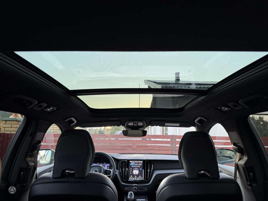 Melns Volvo XC60 2022 Šauļi, ar dzinēja tilpumu 1.97 L un nobraukumu 206 tūkst. km par 30900 €, foto 28 vietnē AUTOMOTO.COM.LV