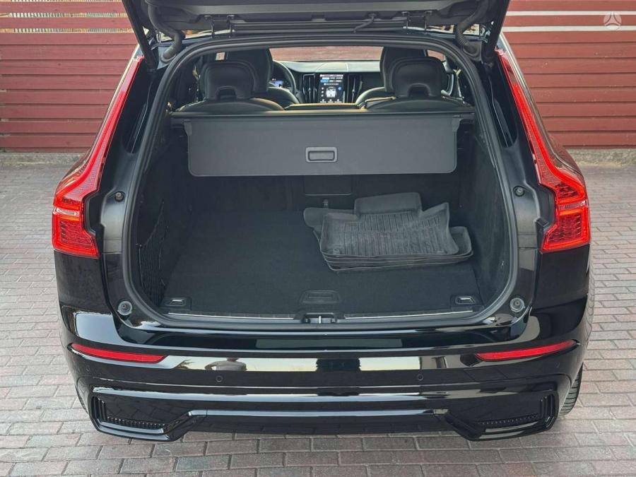 Melns Volvo XC60 2022 Šauļi, ar dzinēja tilpumu 1.97 L un nobraukumu 206 tūkst. km par 30900 €, foto 29 vietnē AUTOMOTO.COM.LV