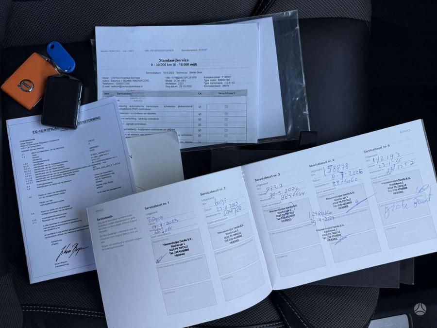 Melns Volvo XC60 2022 Šauļi, ar dzinēja tilpumu 1.97 L un nobraukumu 206 tūkst. km par 30900 €, foto 39 vietnē AUTOMOTO.COM.LV