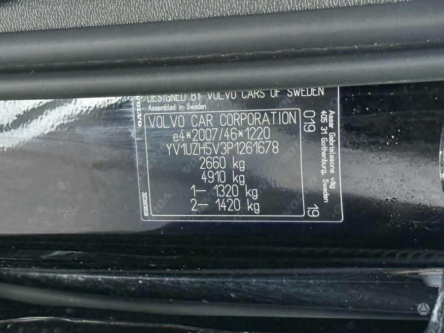 Melns Volvo XC60 2022 Šauļi, ar dzinēja tilpumu 1.97 L un nobraukumu 206 tūkst. km par 30900 €, foto 40 vietnē AUTOMOTO.COM.LV