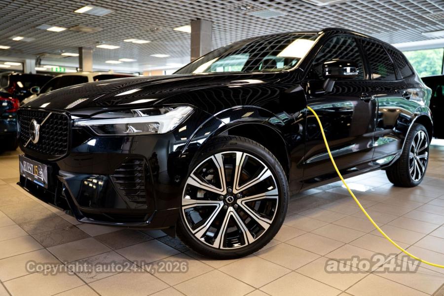 Черный Вольво ХС60 2022 в Таллин, объемом двигателя 2.00 л и пробегом 90 тыс. км за 41899 €, фото 3 на AUTOMOTO.COM.LV
