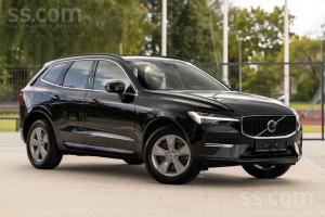 Black Volvo XC60 2022 in Riga, with an engine capacity of 2.00 L and mileage of 208 thousand km for 23900 €, photo 4 on AUTOMOTO.COM.LV