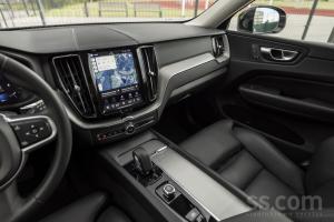 Black Volvo XC60 2022 in Riga, with an engine capacity of 2.00 L and mileage of 208 thousand km for 23900 €, photo 17 on AUTOMOTO.COM.LV