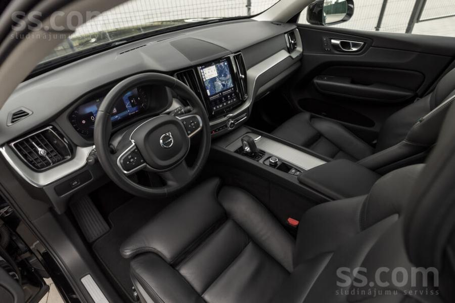 Black Volvo XC60 2022 in Riga, with an engine capacity of 2.00 L and mileage of 208 thousand km for 23900 €, photo 22 on AUTOMOTO.COM.LV