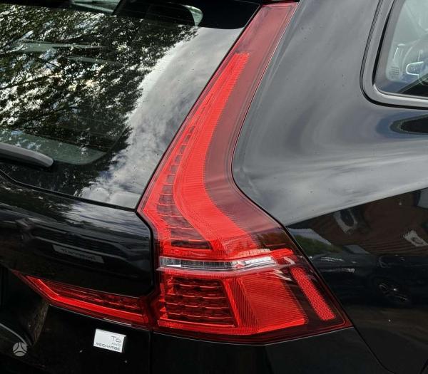 Melns Volvo XC60 2022 Viļņa, ar dzinēja tilpumu 1.97 L un nobraukumu 196 tūkst. km par 28990 €, foto 10 vietnē AUTOMOTO.COM.LV