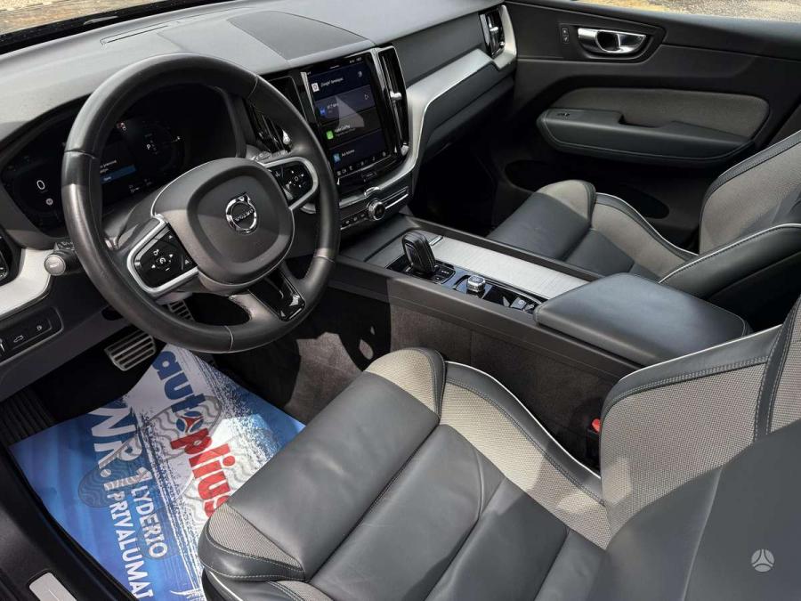 Melns Volvo XC60 2022 Viļņa, ar dzinēja tilpumu 1.97 L un nobraukumu 196 tūkst. km par 28990 €, foto 16 vietnē AUTOMOTO.COM.LV