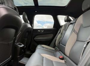 Melns Volvo XC60 2022 Viļņa, ar dzinēja tilpumu 1.97 L un nobraukumu 196 tūkst. km par 28990 €, foto 19 vietnē AUTOMOTO.COM.LV