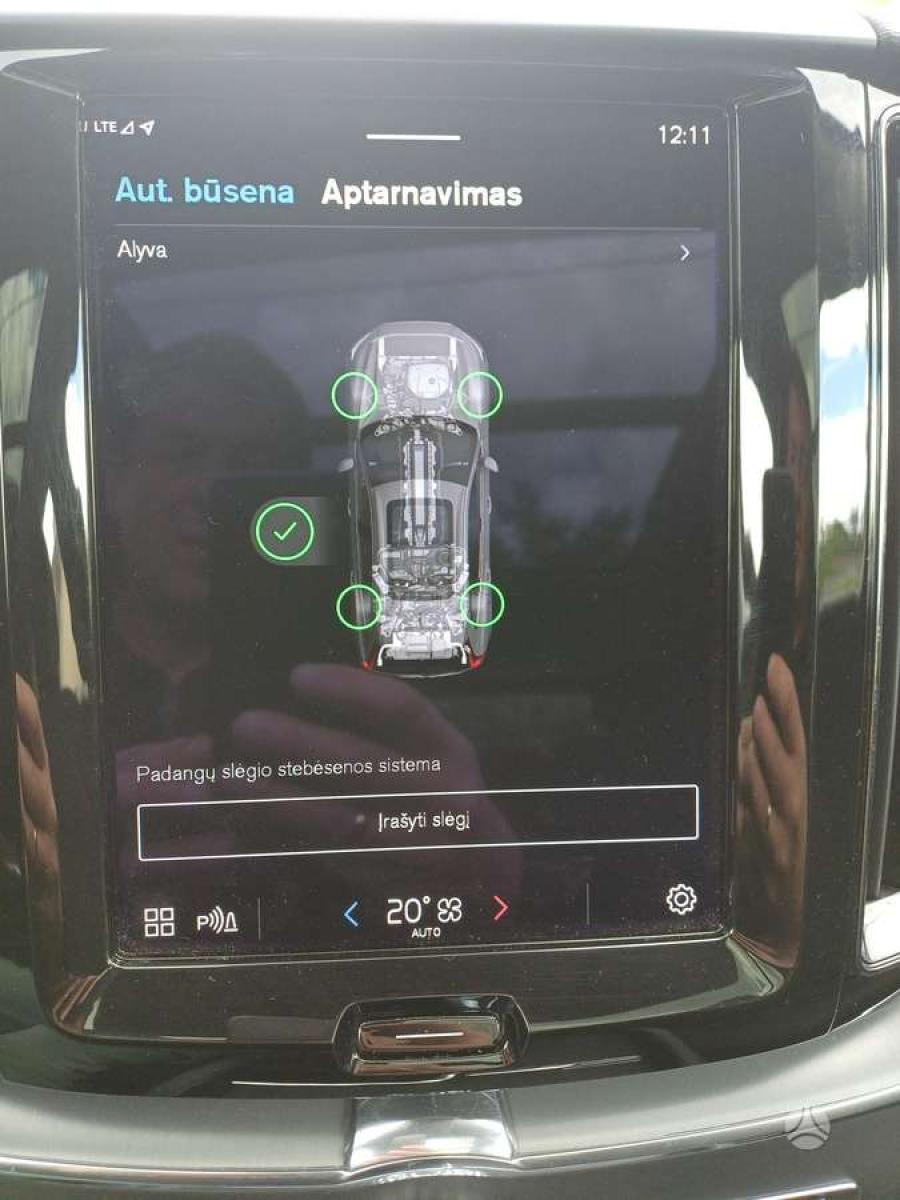 Melns Volvo XC60 2022 Viļņa, ar dzinēja tilpumu 1.97 L un nobraukumu 121 tūkst. km par 29100 €, foto 27 vietnē AUTOMOTO.COM.LV