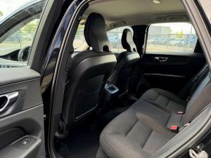 Melns Volvo XC60 2022 Kauņa, ar dzinēja tilpumu 1.97 L un nobraukumu 222 tūkst. km par 21900 €, foto 13 vietnē AUTOMOTO.COM.LV